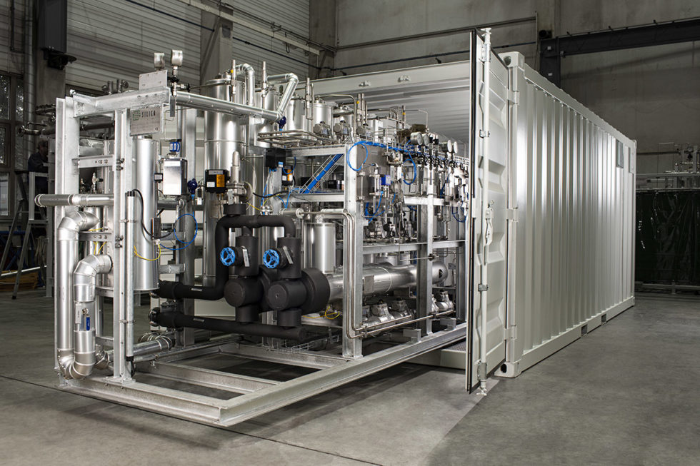 Containerized plant for the purification and drying of Carbon dioxide ...